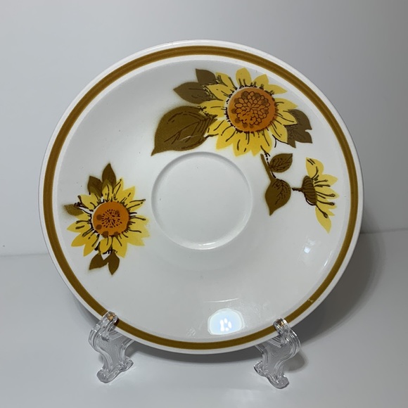 Mikasa | Dining | Mikasa Cerastone Sun Blaze Stoneware Japan Saucers ...